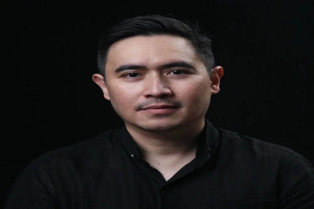 Profil Dr. dr. Ray Wagiu Basrowi, MKK, FRSPH, Kepala Staf Ahli Generasimaju