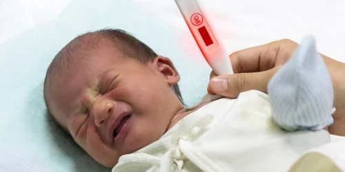 10 Ciri Demam yang Berbahaya pada Bayi, Harus Waspada!