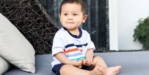 Perkembangan Bayi 9 Bulan dan Cara Stimulasinya